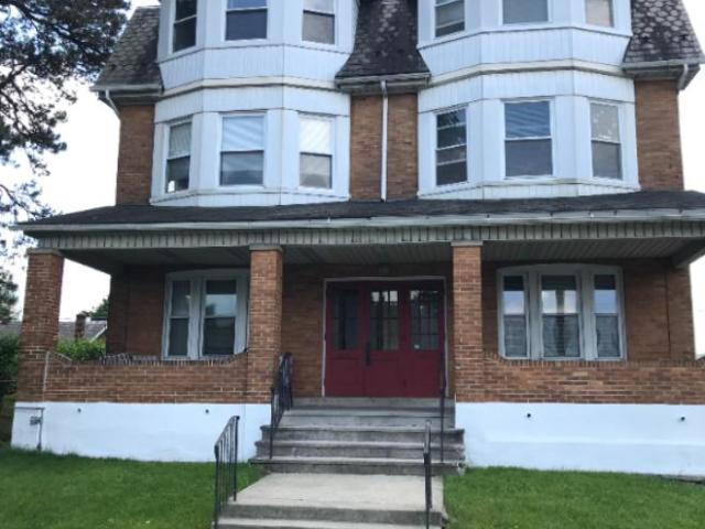 2 Br, 1 bath, Condo 1631 W Broad Street