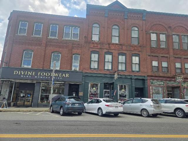 2 Br, 1 bath, Condo 163 Main Street