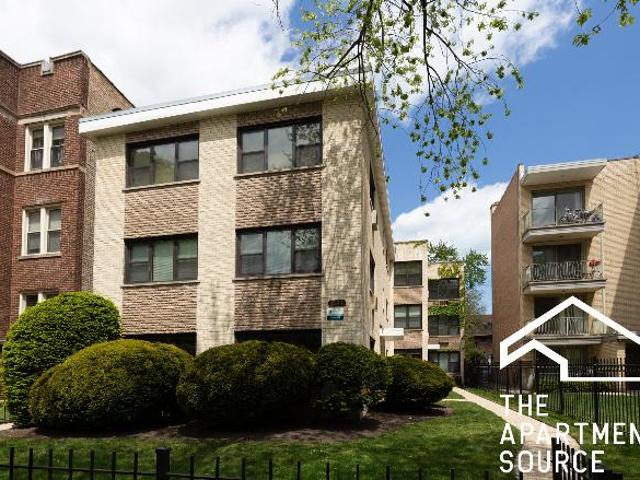 2 Br, 1 bath, Condo 1644 West Sherwin Ave