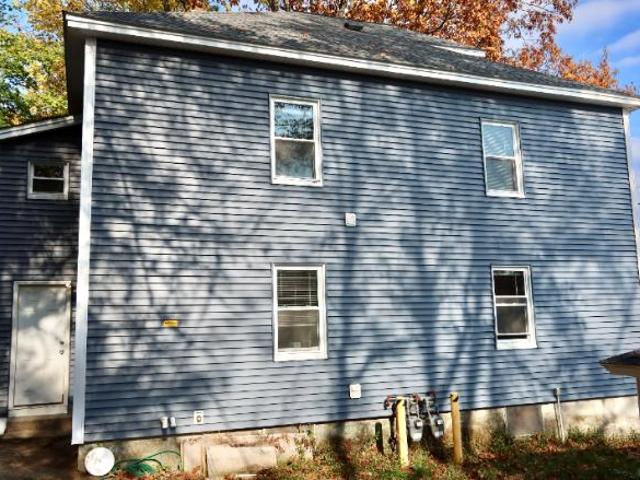 2 Br, 1 bath, Condo 165 Grove St Apt 1