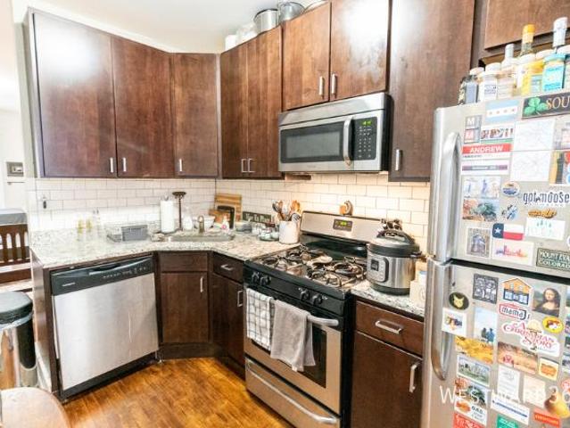 2 Br, 1 bath, Condo 1662 W Farwell Ave