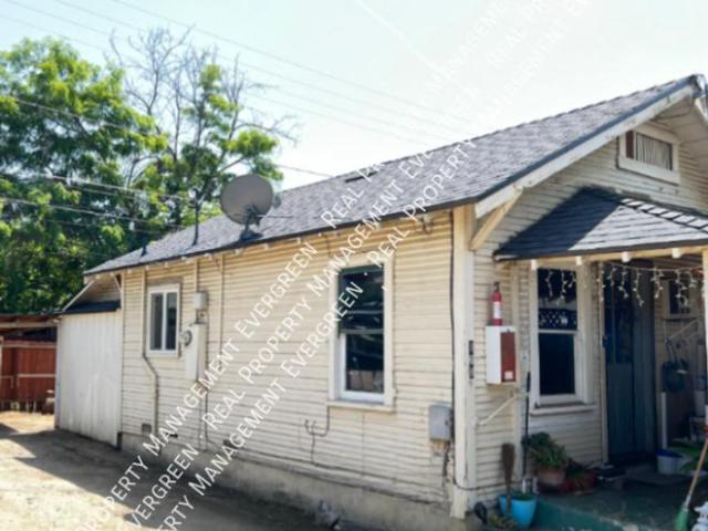 2 Br, 1 bath, Condo 168 North F Street