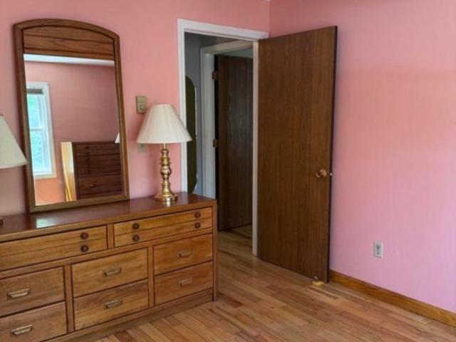 2 Br, 1 bath, Condo 16 Smithwheel Rd