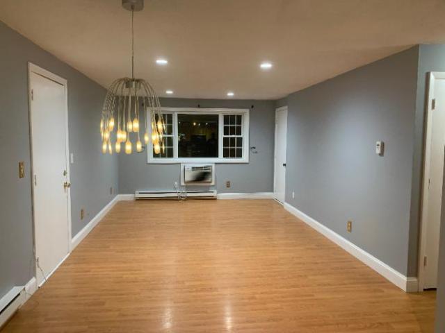 2 Br, 1 bath, Condo 16A Mayberry Dr