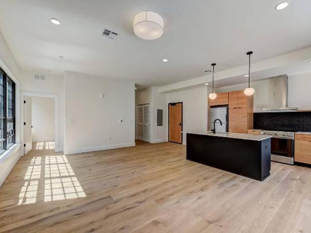 2 Br, 1 bath, Condo 1701 N 2nd Street