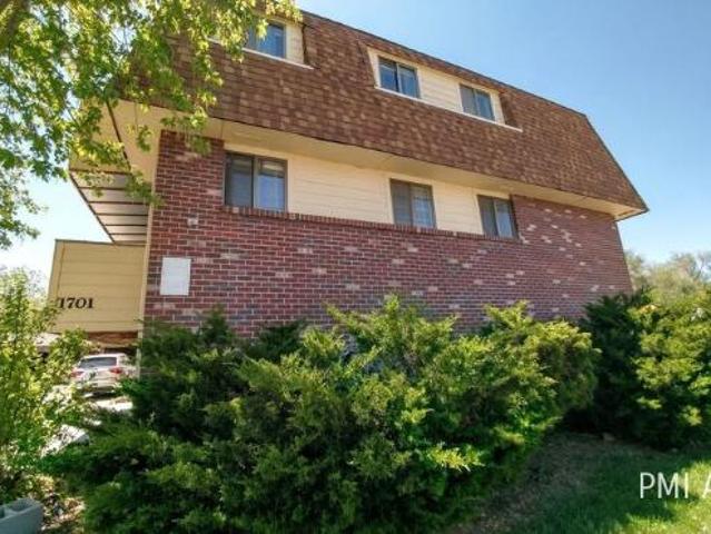 2 Br, 1 bath, Condo 1701 Warren Avenue