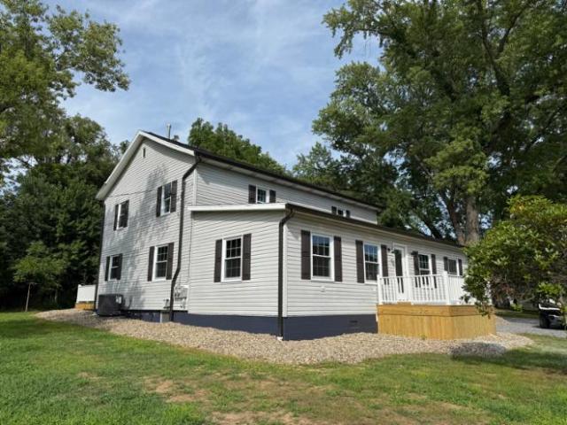 2 Br, 1 bath, Condo 1725 Allegheny Blvd