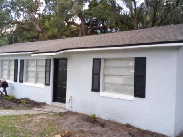 2 Br, 1 bath, Condo 1721 Birchwood Cir
