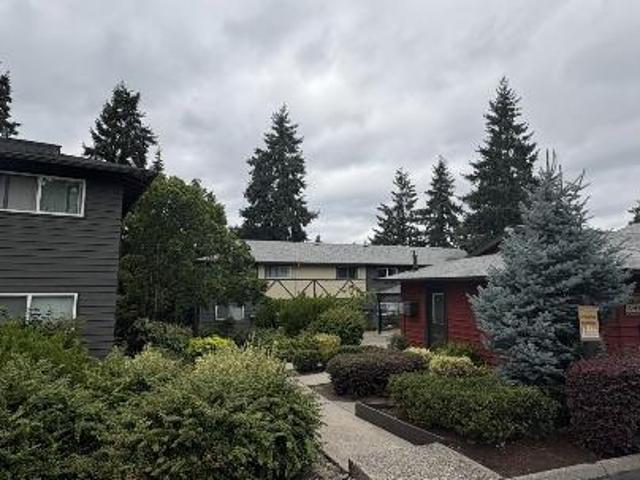 2 Br, 1 bath, Condo 17400 Webster Road