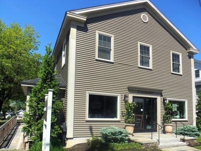 2 Br, 1 bath, Condo 174 Port Road