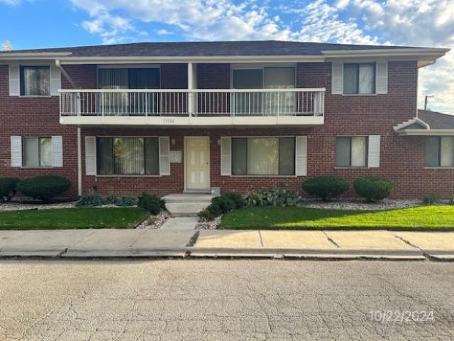2 Br, 1 bath, Condo 17700 School Street