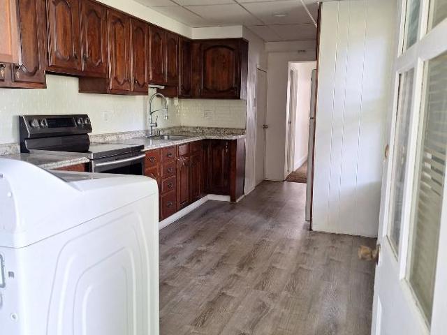 2 Br, 1 bath, Condo 177 South Main St