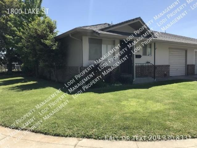 2 Br, 1 bath, Condo 1800 Lake St