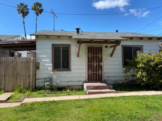 2 Br, 1 bath, Condo 1819 Cedar Street