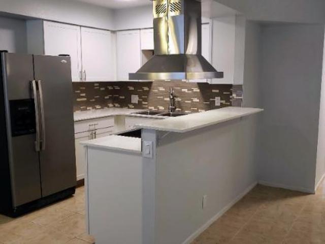 2 Br, 1 bath, Condo 1824 Fulstone Way