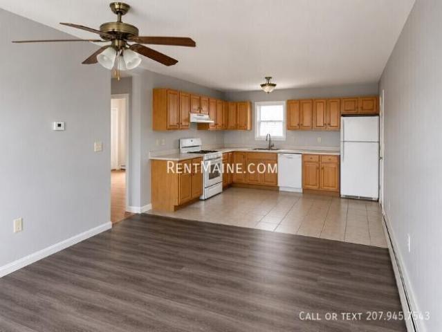 2 Br, 1 bath, Condo 1833 Hammond St