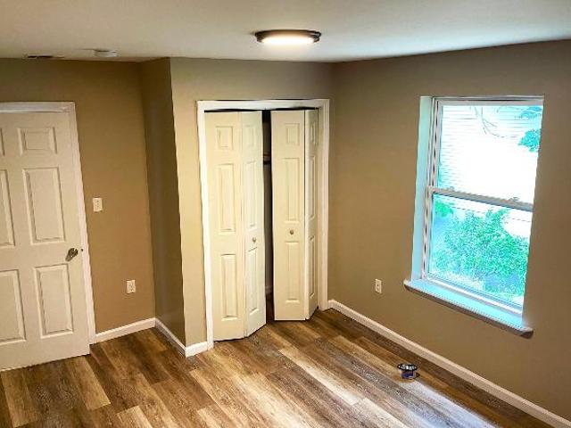 2 Br, 1 bath, Condo 183 12th Avenue