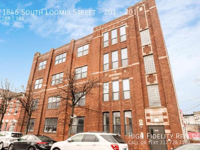 2 Br, 1 bath, Condo 1846 S Loomis St