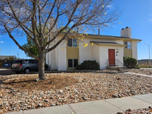 2 Br, 1 bath, Condo 1855 Zebulon Dr