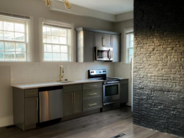 2 Br, 1 bath, Condo 185 Broadway