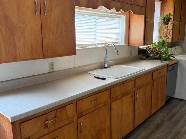 2 Br, 1 bath, Condo 185 Waterville Rd