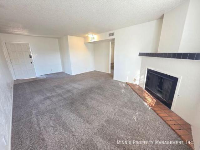 2 Br, 1 bath, Condo 1904 N