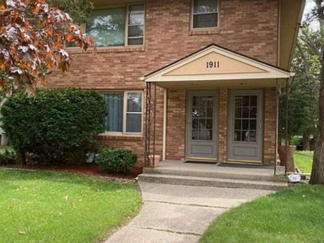 2 Br, 1 bath, Condo 1911 East State Street
