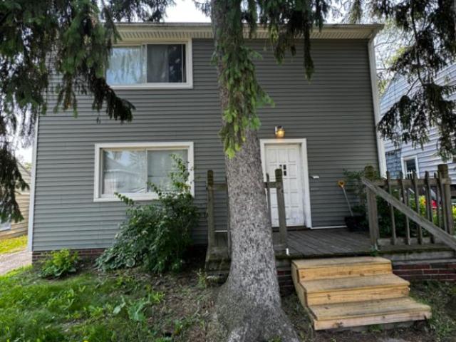 2 Br, 1 bath, Condo 1920 Kensington Rd