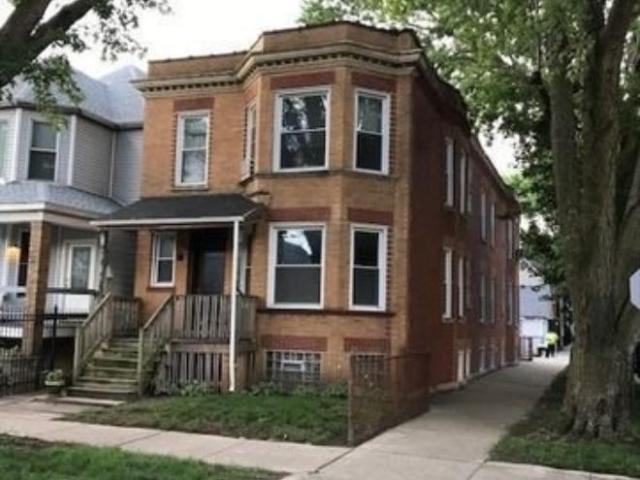 2 Br, 1 bath, Condo 1931 W Summerdale