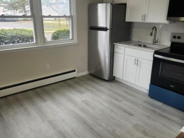 2 Br, 1 bath, Condo 1932 Missouri Ave