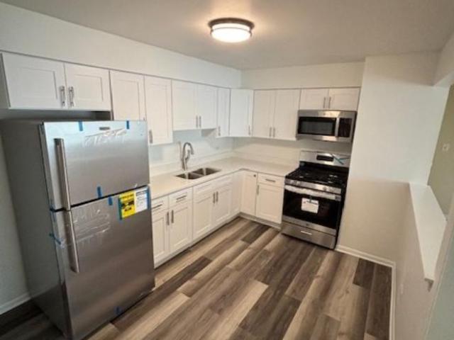 2 Br, 1 bath, Condo 1971 N 19th Ave