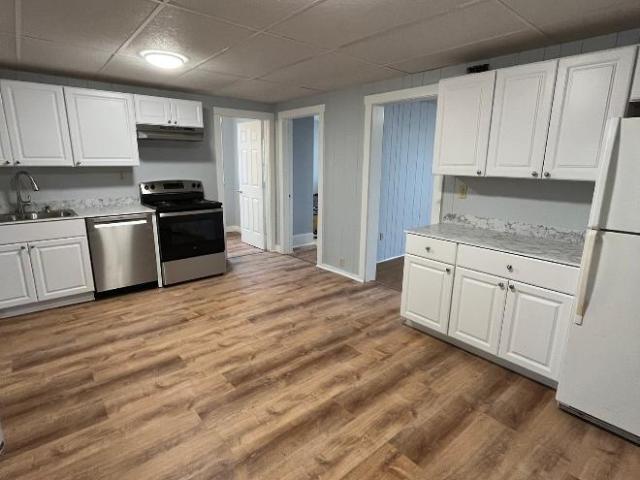 2 Br, 1 bath, Condo 19 Glenwood St