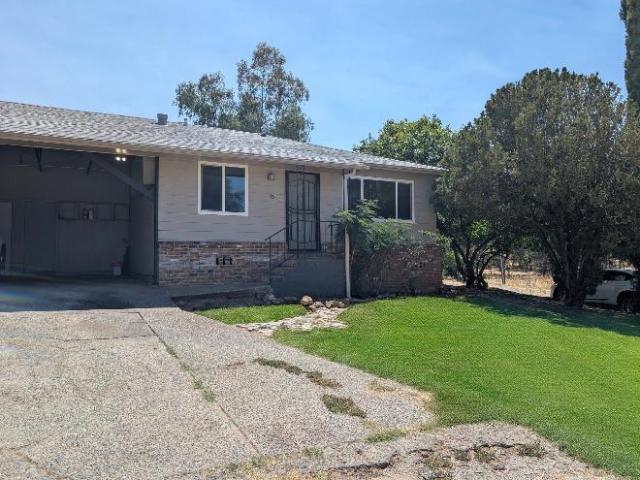 2 Br, 1 bath, Condo 19 Pinedale Ave