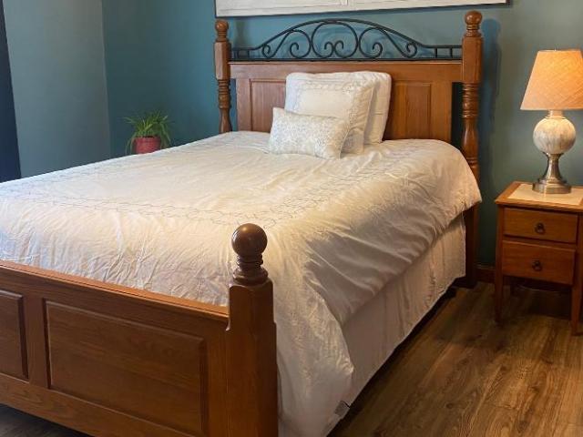 2 Br, 1 bath, Condo 1 Scribner Hill Road