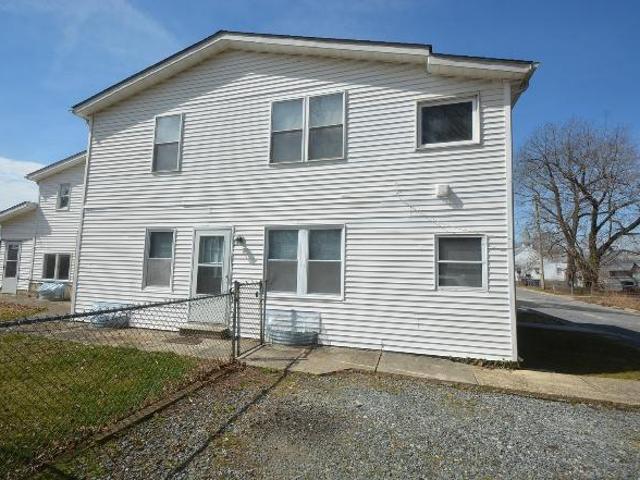 2 Br, 1 bath, Condo 23 S Upham Street