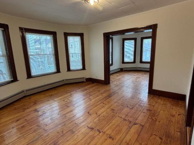 2 Br, 1 bath, Condo 23 Saunders Street