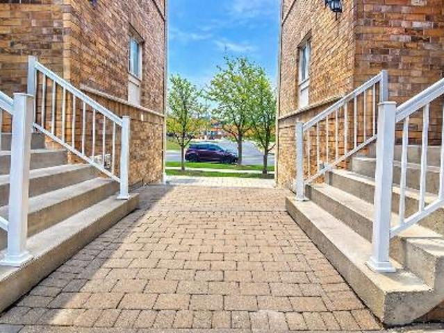 2 Br, 1 bath, Condo 200 Mclevin Avenue