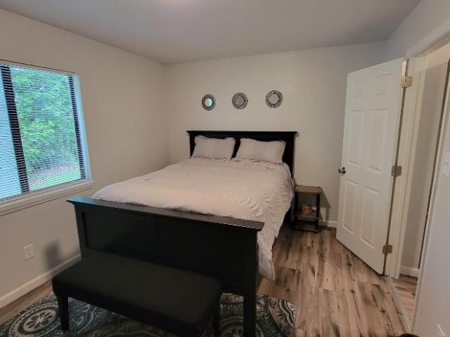 2 Br, 1 bath, Condo 201 Shipman Rd