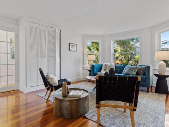 2 Br, 1 bath, Condo 2024 Prince