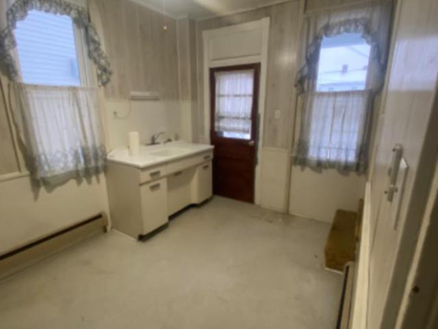 2 Br, 1 bath, Condo 203 Loucks Ave