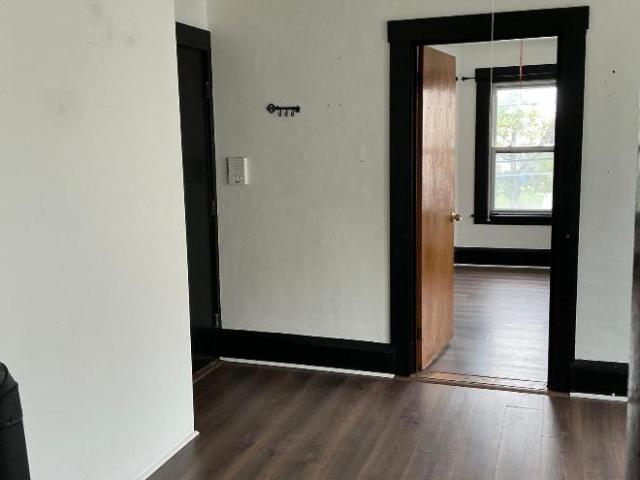2 Br, 1 bath, Condo 203 Mechanic St