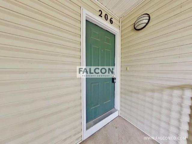 2 Br, 1 bath, Condo 2049 Legacy Ridge Vw