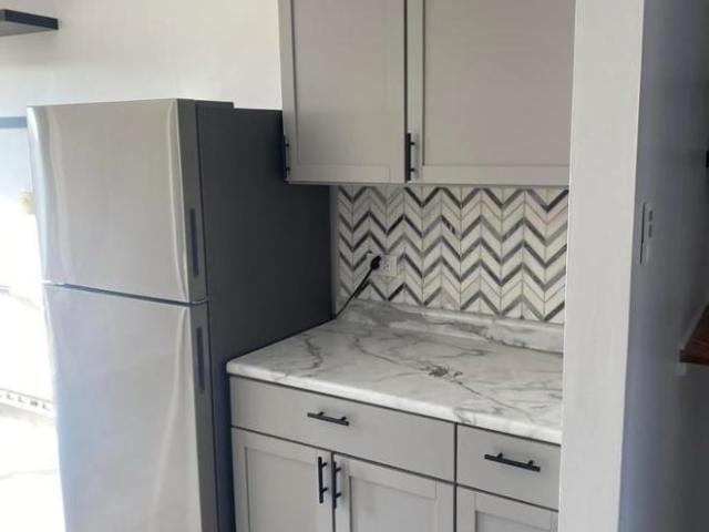 2 Br, 1 bath, Condo 204 Dunteman Dr