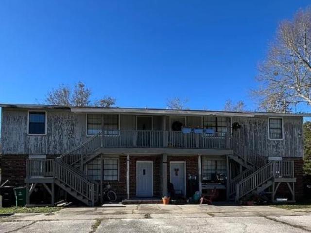 2 Br, 1 bath, Condo 207 St Patrick St