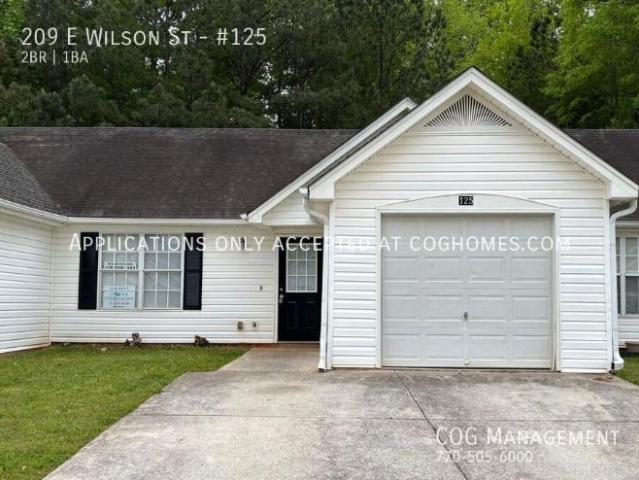 2 Br, 1 bath, Condo 209 E Wilson St