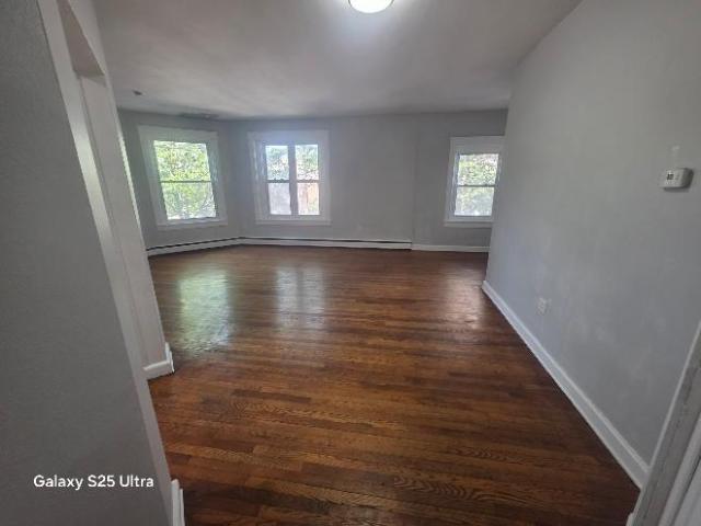 2 Br, 1 bath, Condo 20 W Ross St