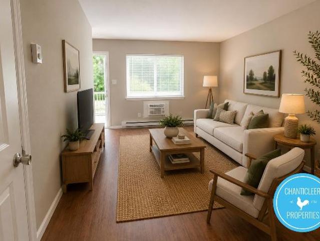 2 Br, 1 bath, Condo 210 Woodnell St