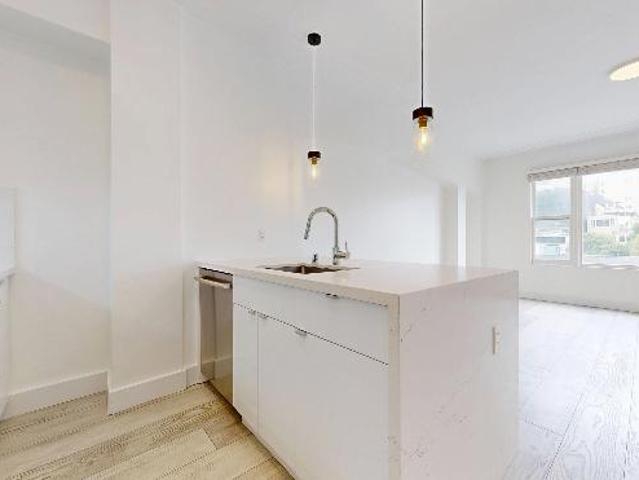 2 Br, 1 bath, Condo 2110 Jackson St
