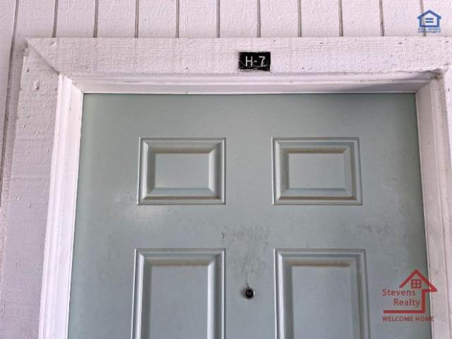2 Br, 1 bath, Condo 2111 Nw Lindy Ave