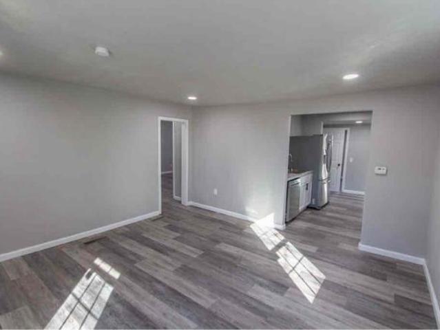 2 Br, 1 bath, Condo 211 S Second St